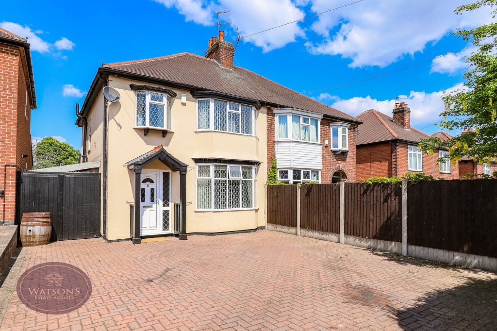 Nuthall, Nottingham, 3 bedroom, Semi-Detached House